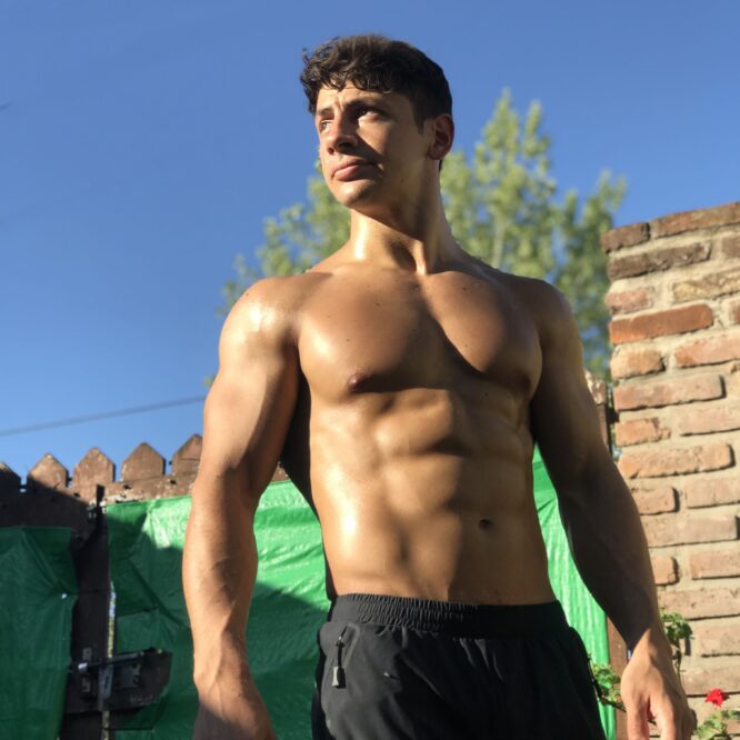 Athletic by Isaac Martinez – Cuerpo Athletic